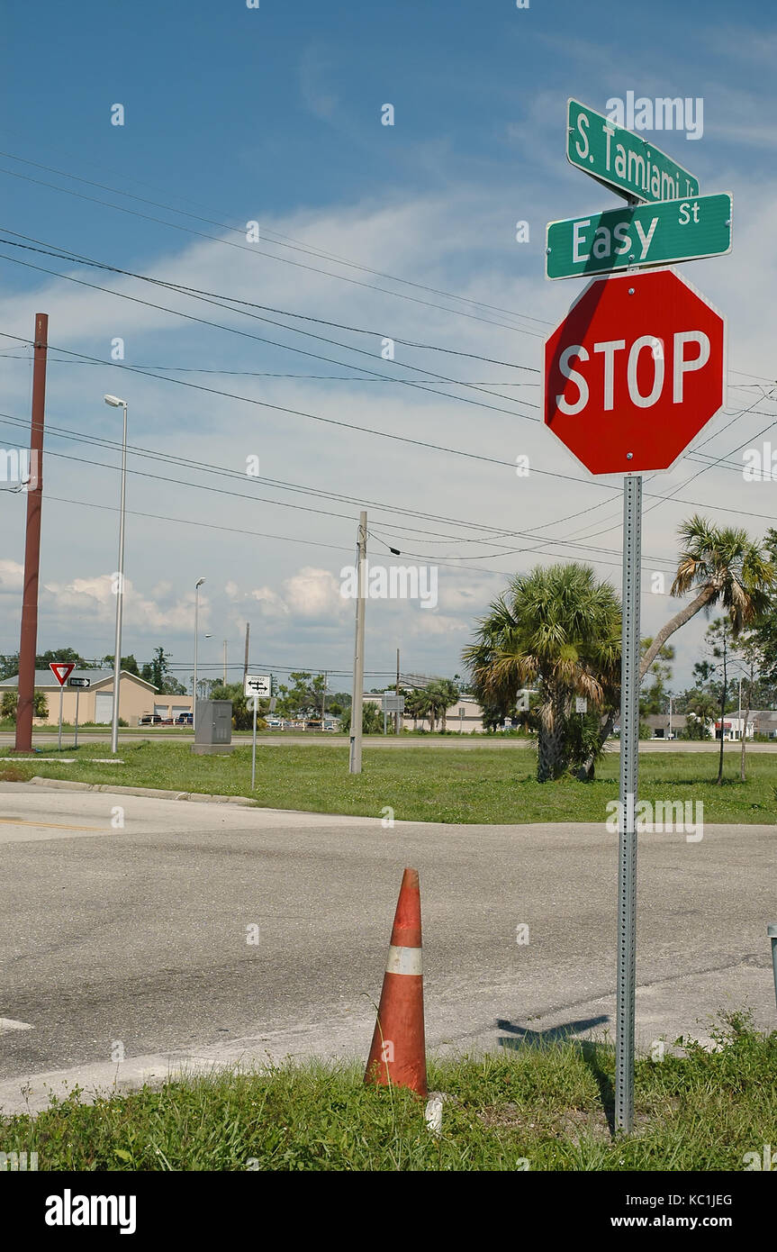 STOP sign by the roadside in Florida Stock Photo - Alamy