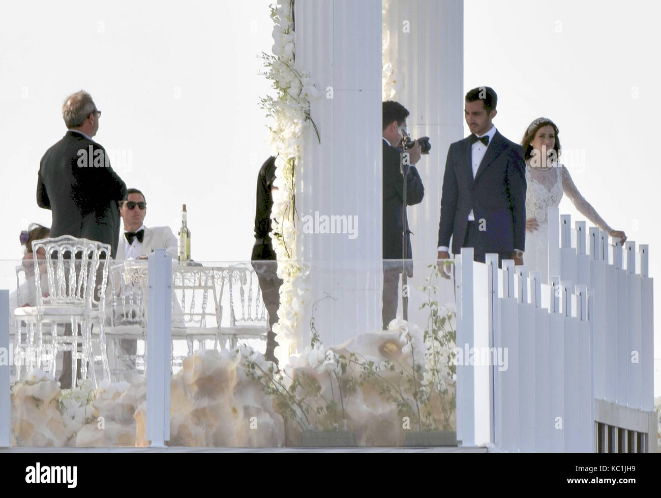 The wedding of billionaire property mogul Jeff Sutton's daughter Renee ...