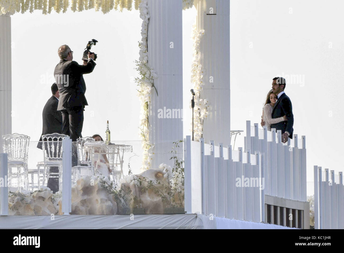 The wedding of billionaire property mogul Jeff Sutton's daughter Renee ...