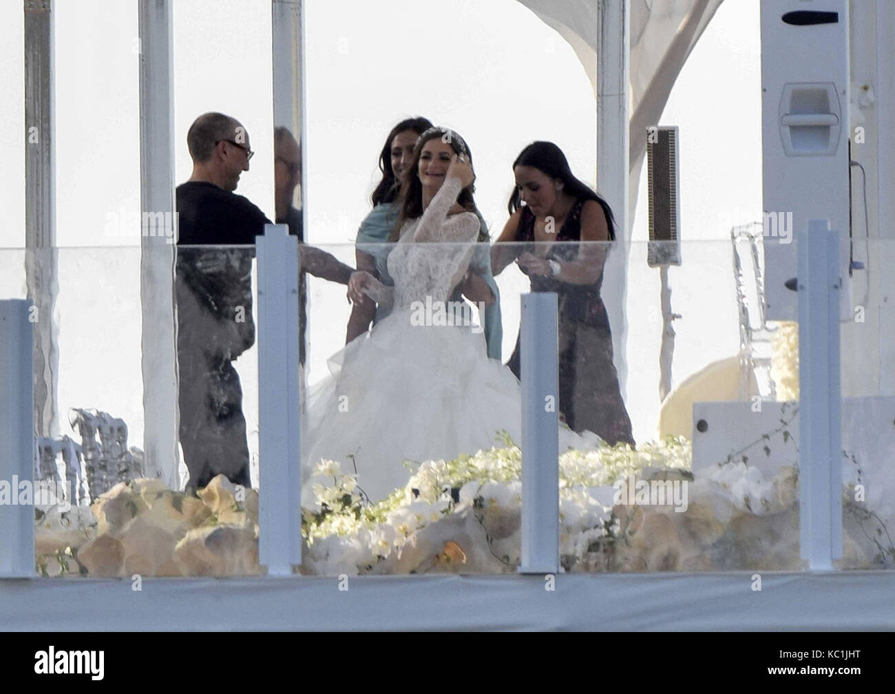 The wedding of billionaire property mogul Jeff Sutton's daughter Renee ...