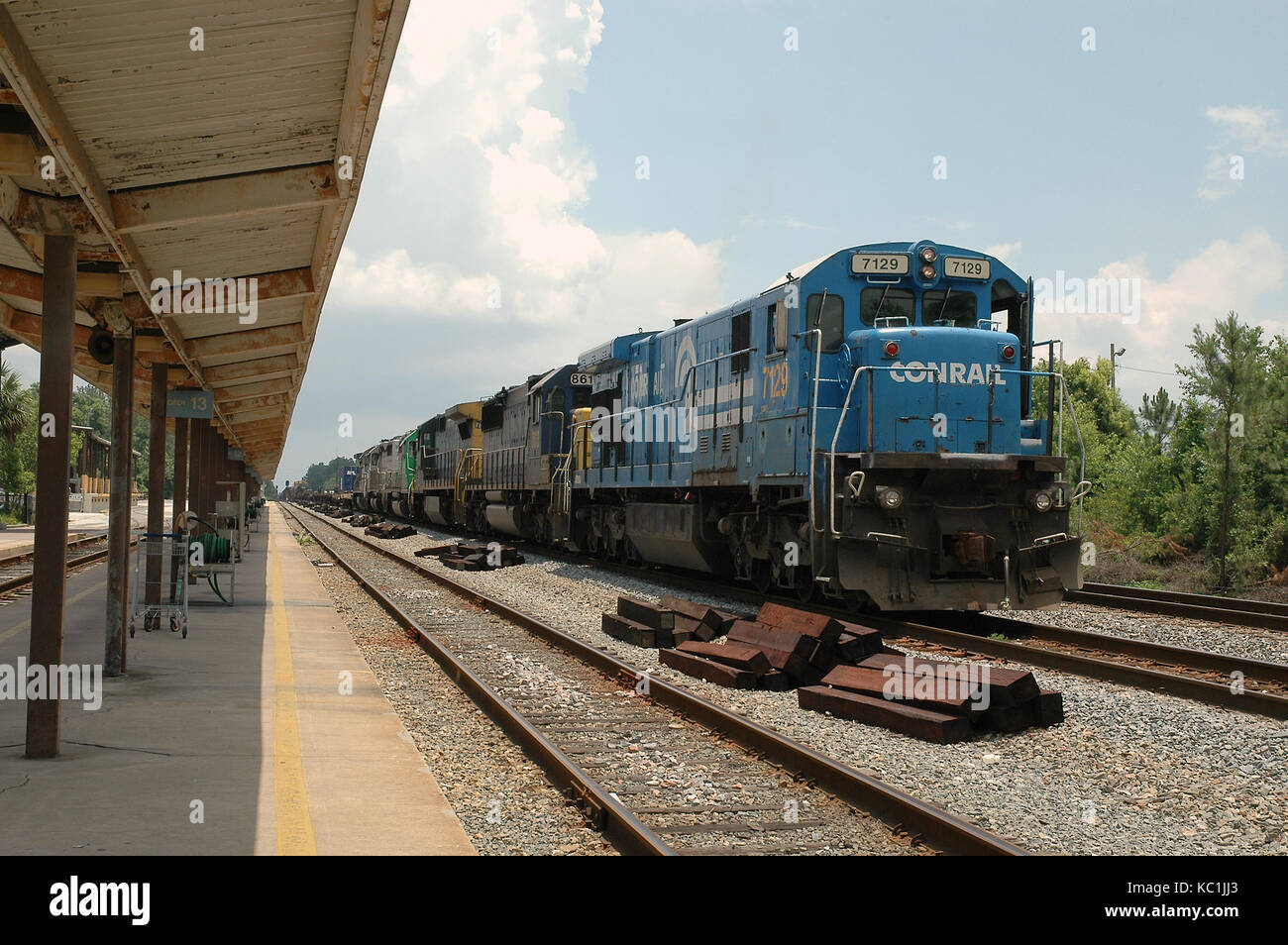 Conrail hi-res stock photography and images - Alamy