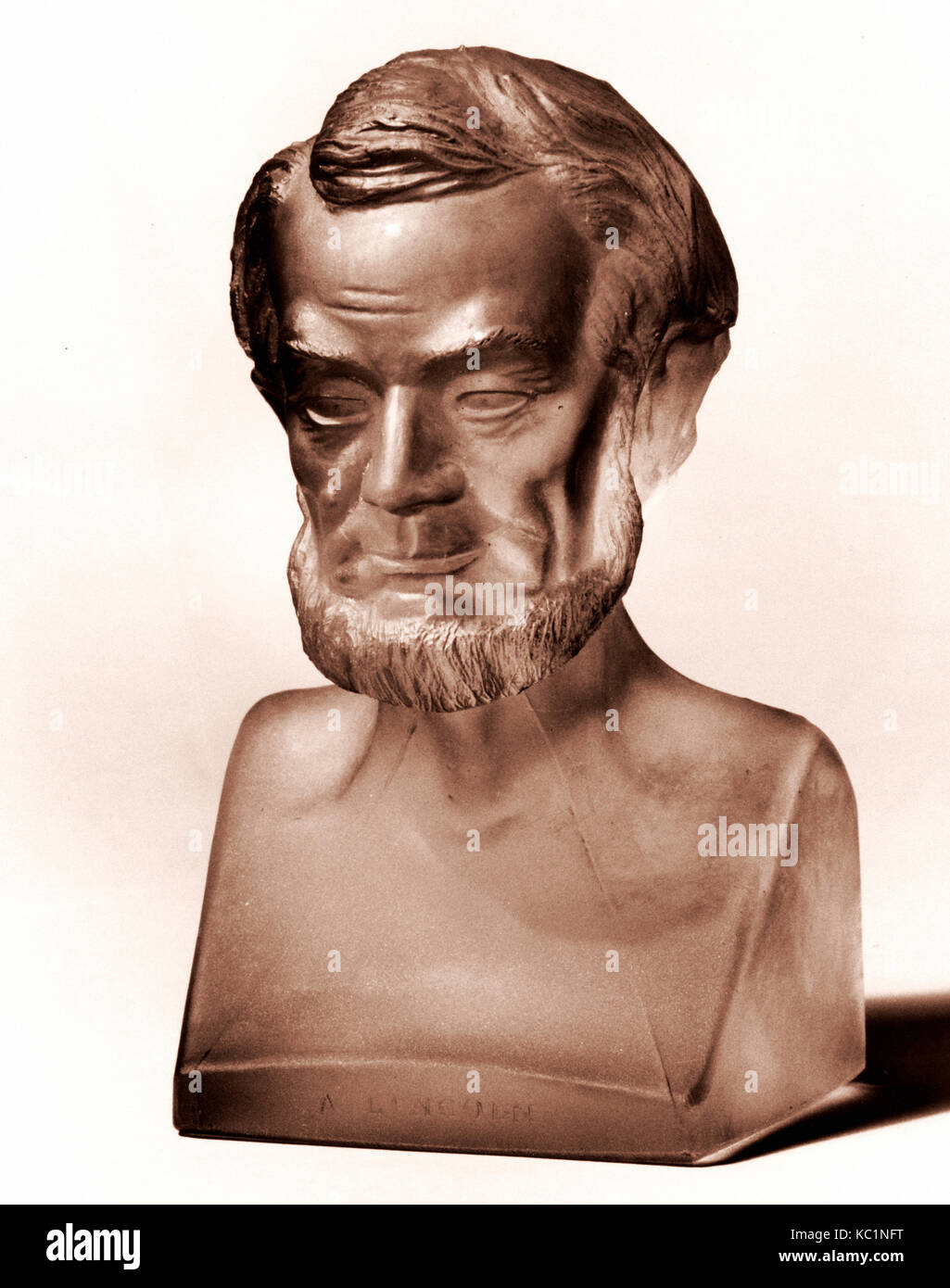 Bust of Abraham Lincoln, James Gillinder and Sons, 1876 Stock Photo - Alamy