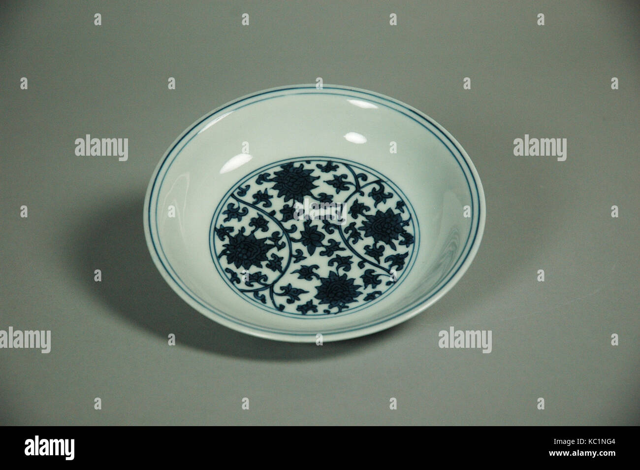 Peony scroll hi-res stock photography and images - Alamy