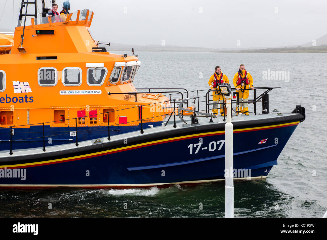Rnli lifeboat hi-res stock photography and images - Alamy