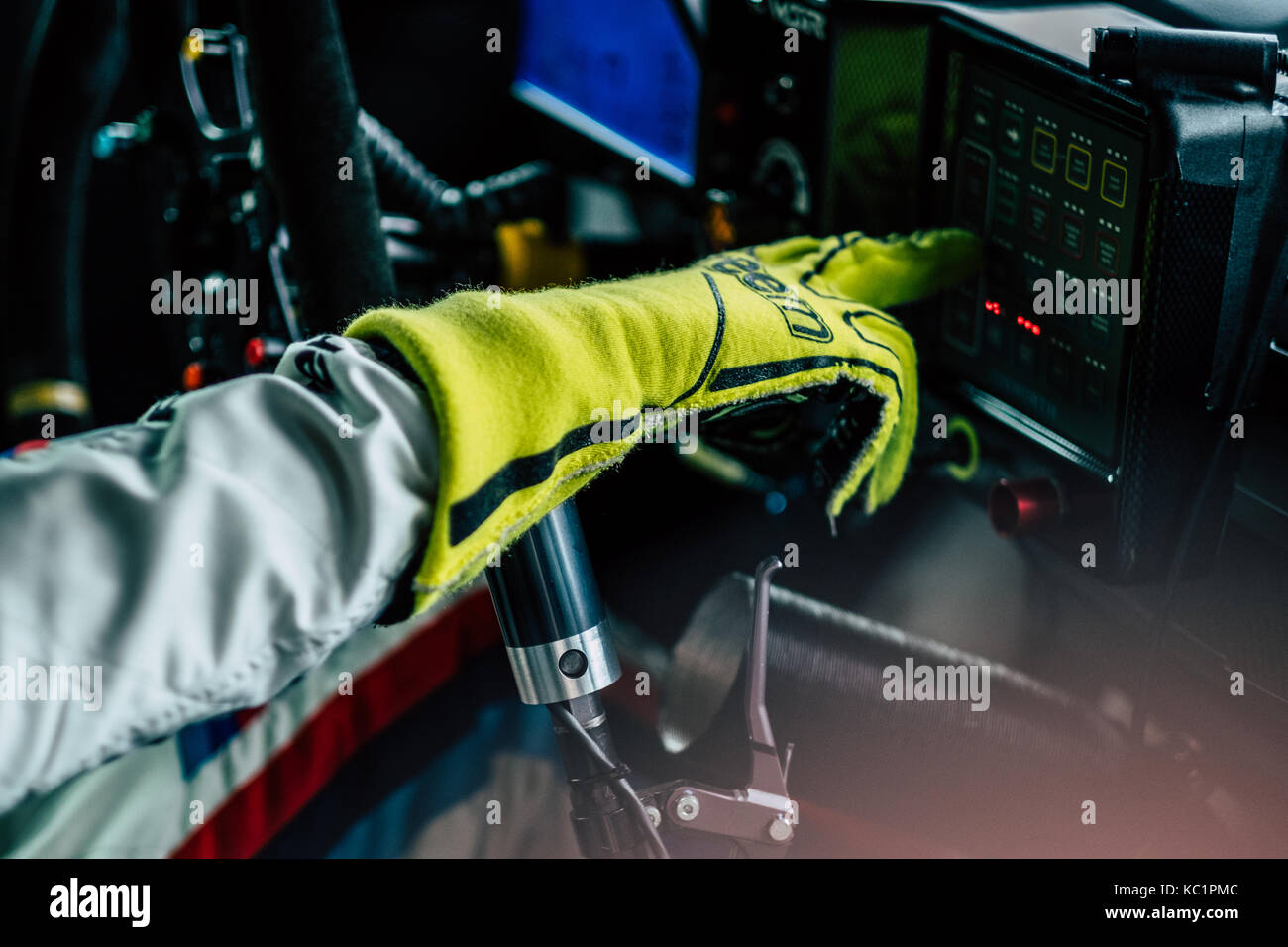 Fawkham, Longfield, UK. 1st Oct, 2017. BTCC racing driver Colin ...