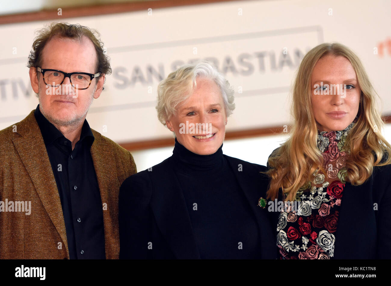 Björn Runge, Glenn Close and Annie Starke attend 'The Wife' photocall ...