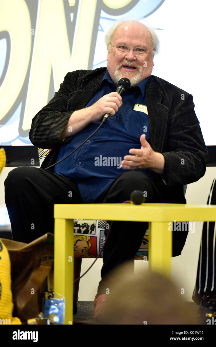 Colin baker hi-res stock photography and images - Alamy