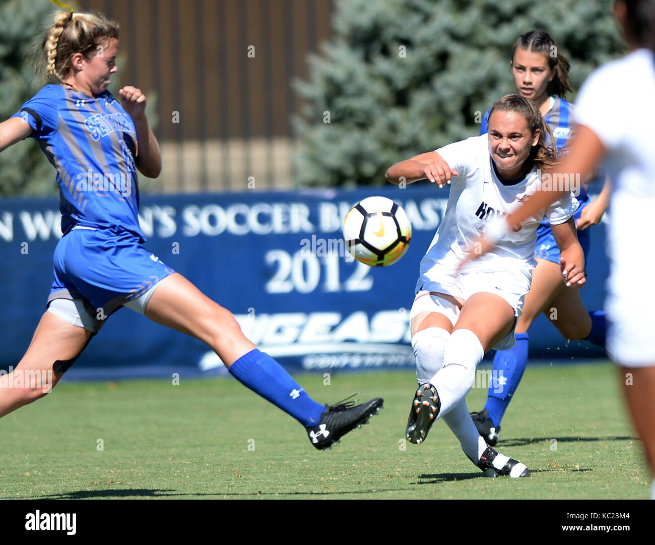 Washington, DC, USA. 1st Oct, 2017. 20171001 - Georgetown defender ...
