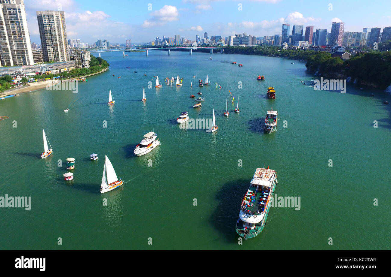 Liuzhou, China's Guangxi Zhuang Autonomous Region. 1st Oct, 2017. Boats ...