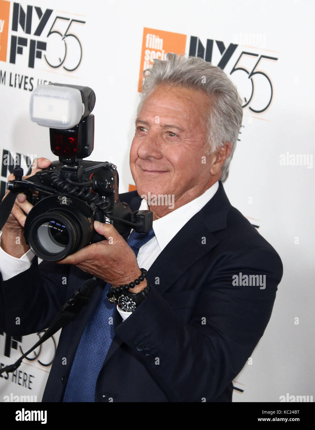 New York, New York, USA. 1st Oct, 2017. Actor DUSTIN HOFFMAN jokes ...