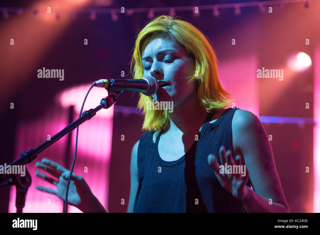 Fort Lauderdale, FL, USA. 1st Oct, 2017. Jetty Bones in concert during ...