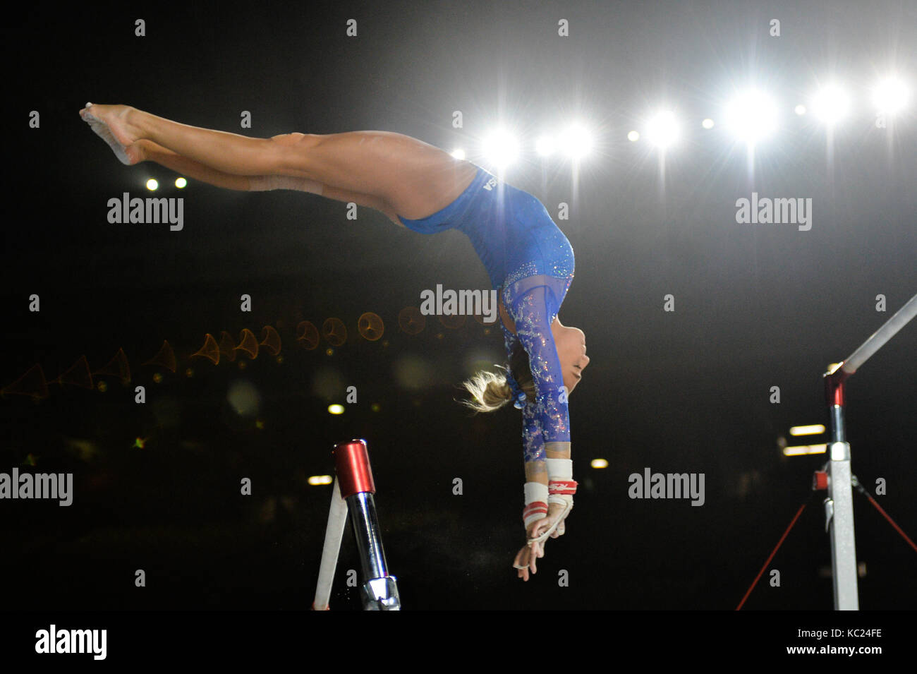Montreal, Quebec, Canada. 1st Oct, 2017. ASHTON LOCKLEAR, from the US, performs on the uneven ...