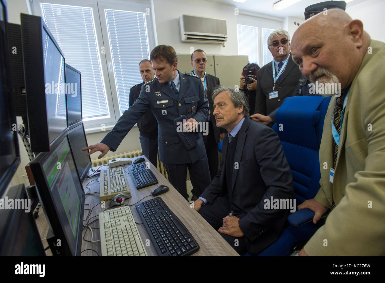Pardubice, Czech Republic. 02nd Oct, 2017. A new radar (in the ...