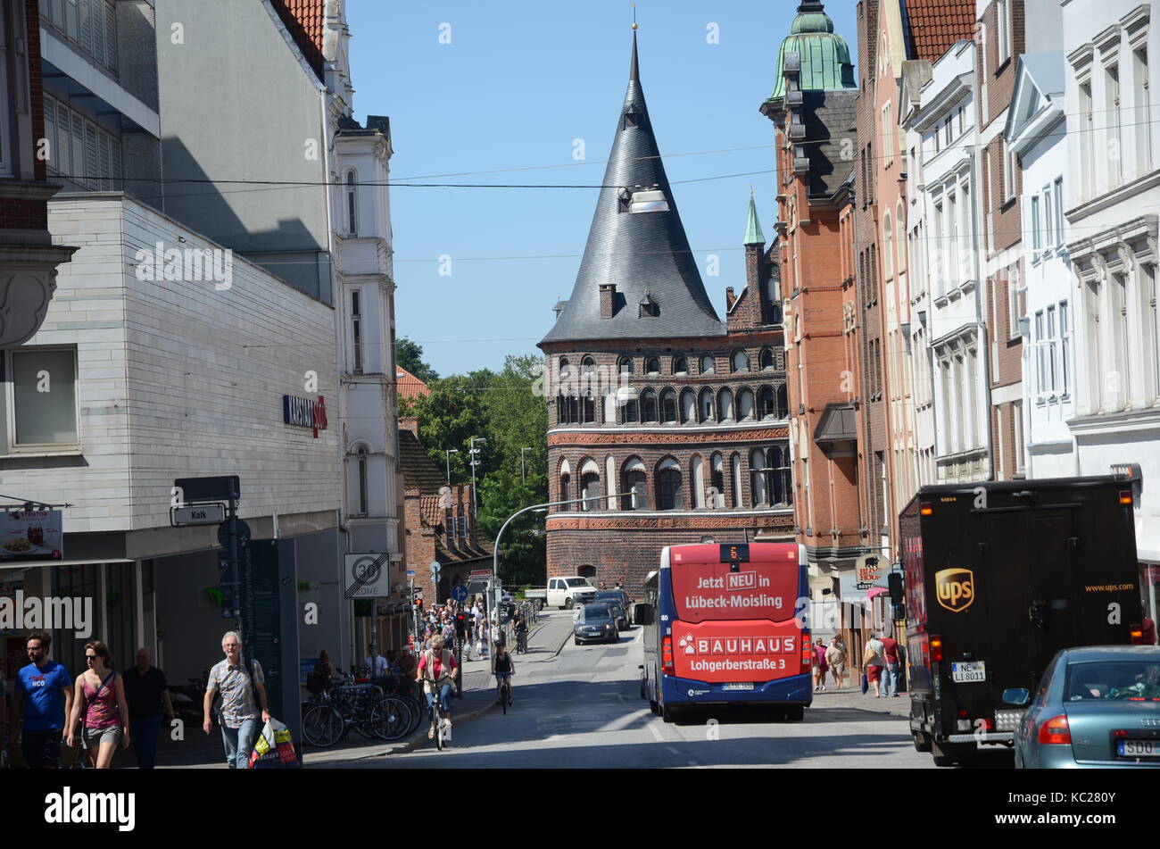 City color colour hi-res stock photography and images - Alamy
