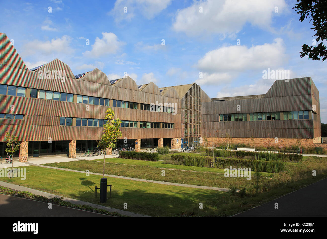 Bob Champion Research and Education building, UEA, Norwich Medical ...