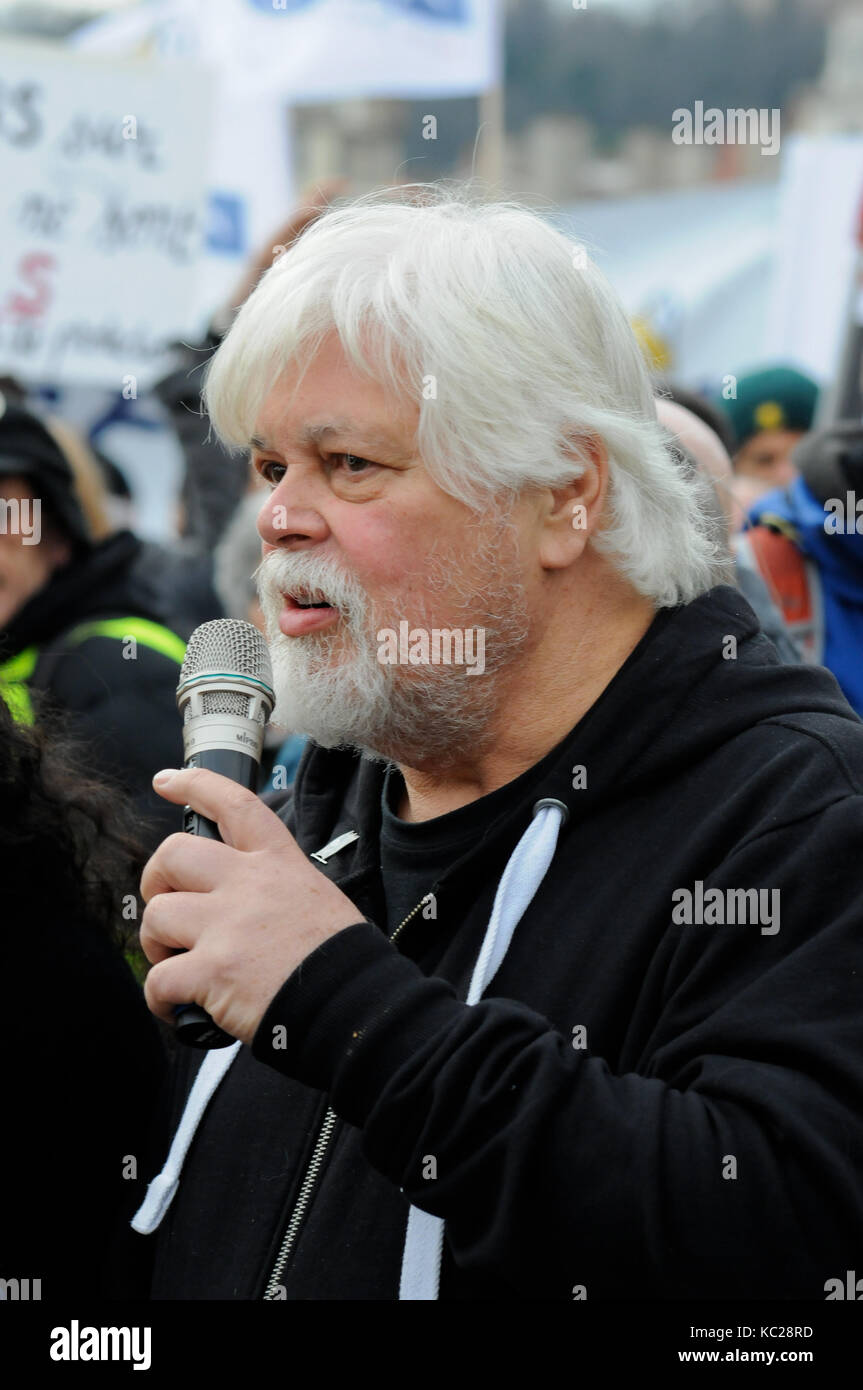 Paul Watson, founder of the Sea Shepherd Conservation Society, talks in ...