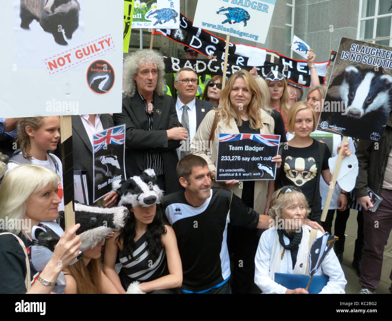 Brian May protests against badger culling outside DEFRA headquarters ...