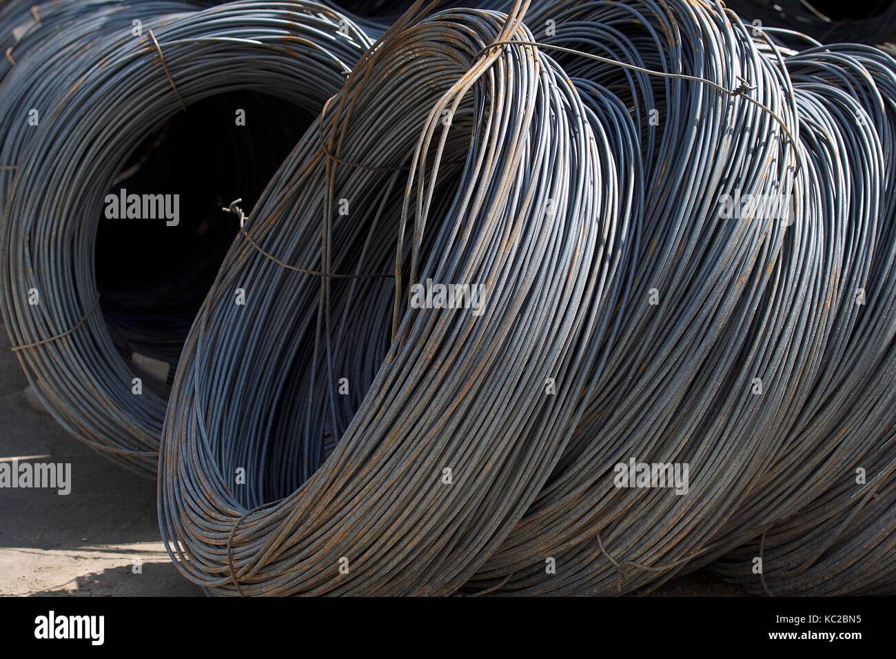 Wire armature wound hi-res stock photography and images - Alamy