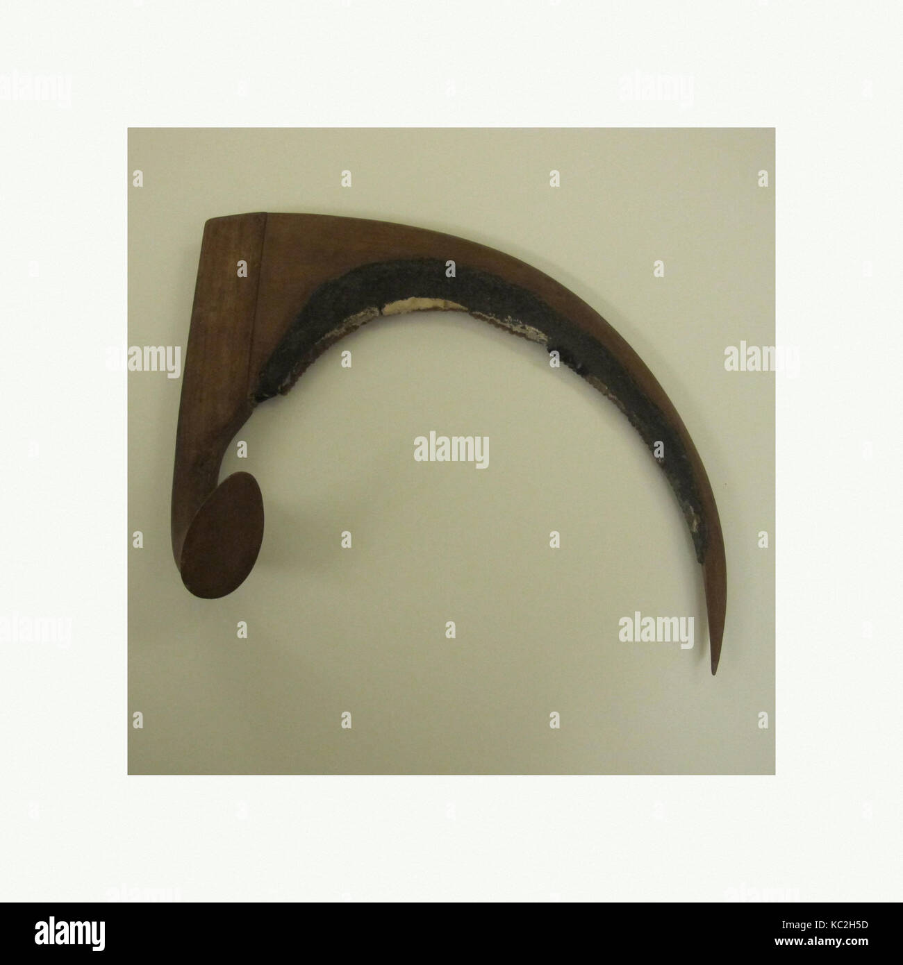 Reconstruction of a Sickle, with ancient flints, ca. 1186–1070 B.C ...