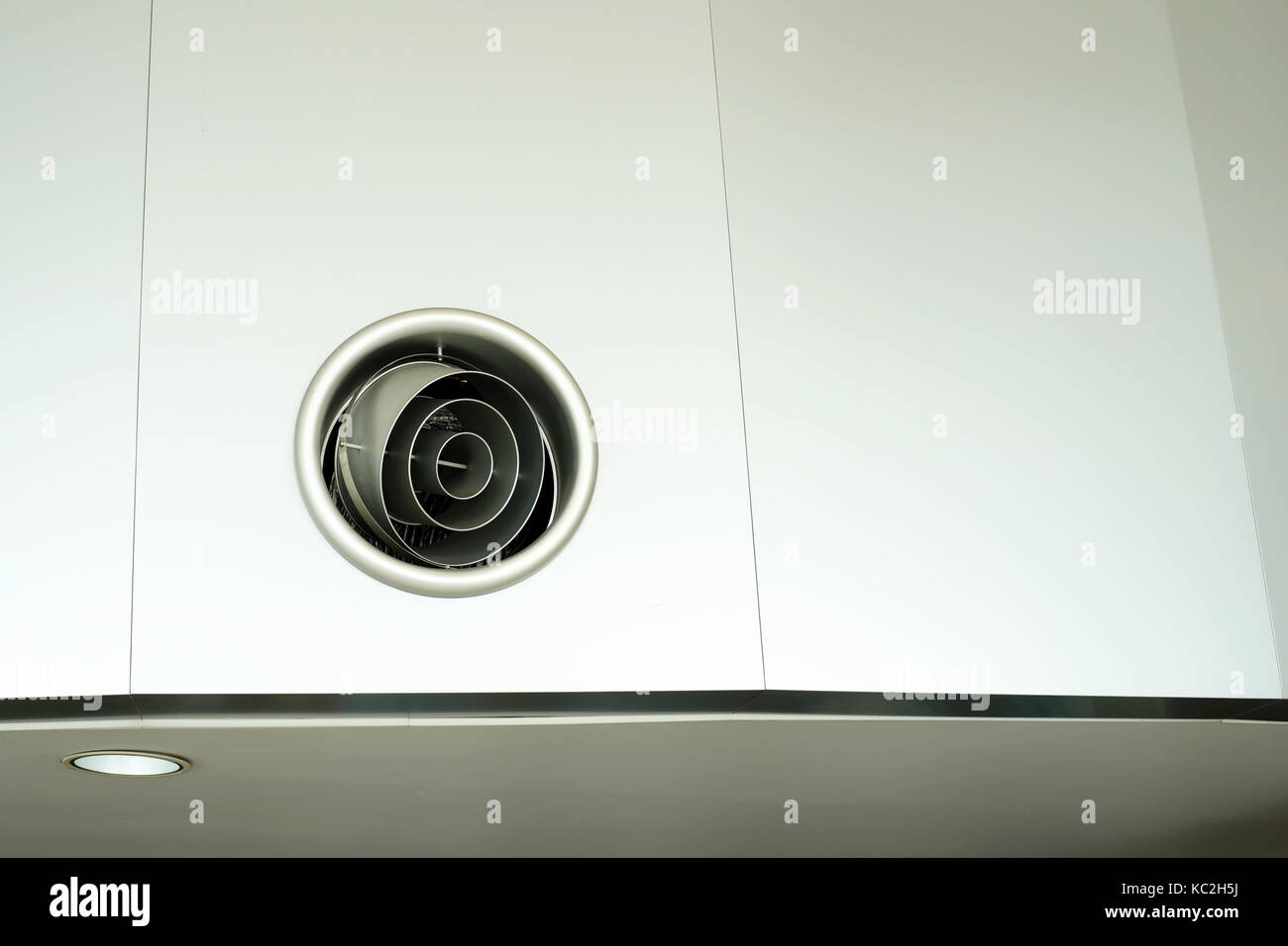 Air ventilation diffuser hi-res stock photography and images - Alamy