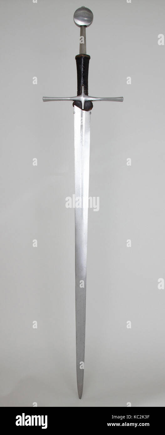 Sword 15th century hi-res stock photography and images - Alamy