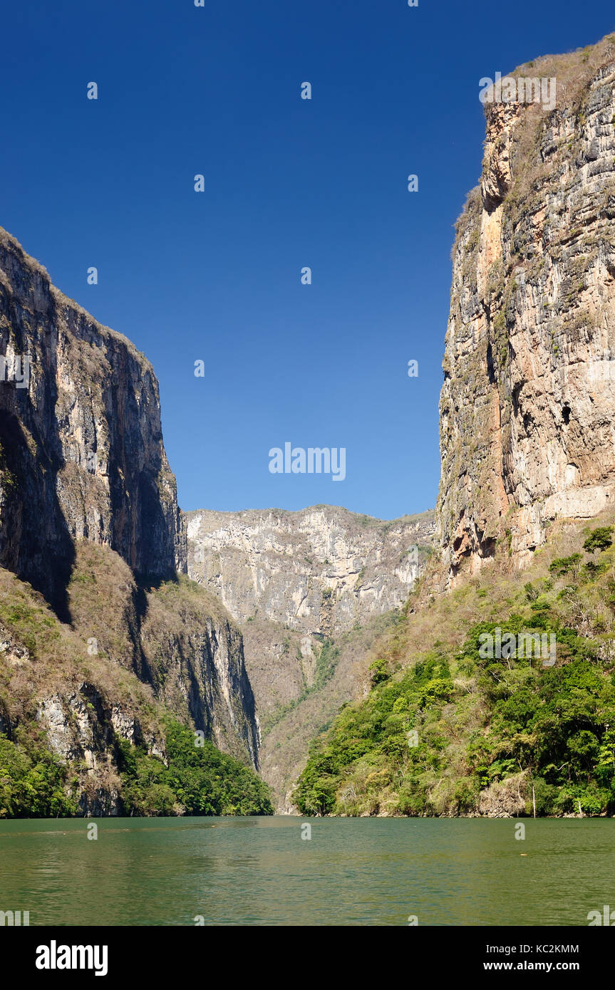 Canyon Sumidero near the Tuxtla Gutierrez city in Mexico, Chiapas Stock ...