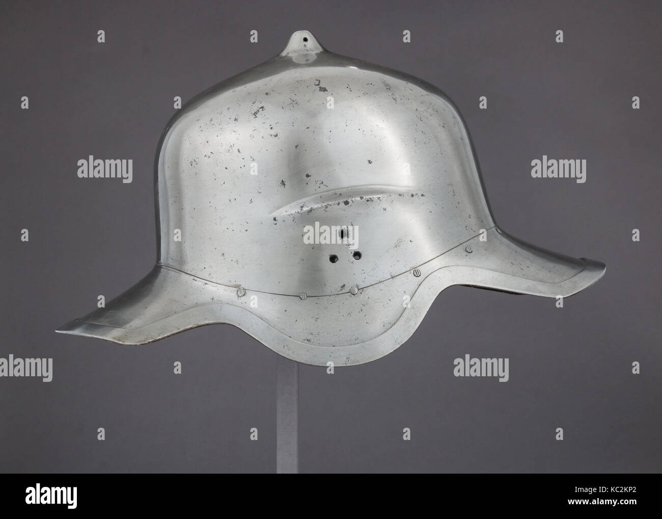 War Hat, probably 19th century, in the 15th century style Stock Photo ...