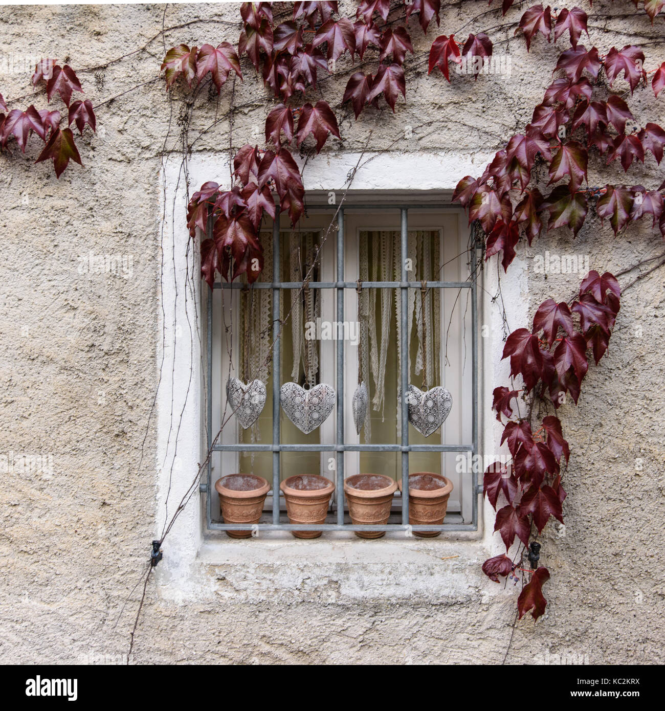 Condensation home window drawing hi-res stock photography and images ...