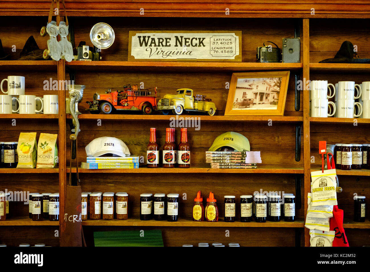 Ware neck store and post office hi-res stock photography and images - Alamy