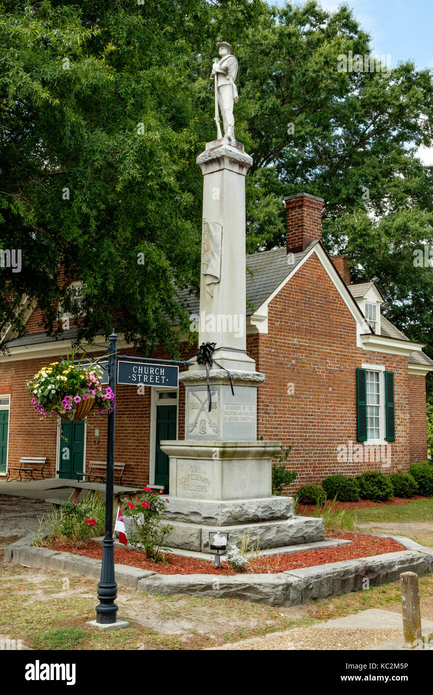 Mathews County Courthouse, Courthouse Square, Mathews, Virginia Stock ...