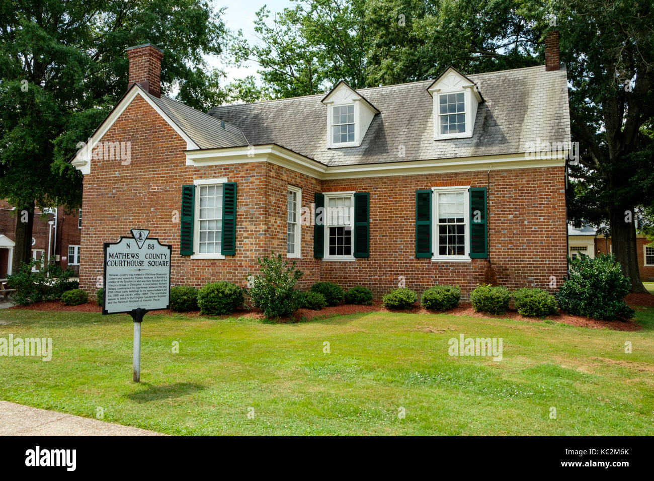Mathews County Courthouse, Courthouse Square, Mathews, Virginia Stock ...
