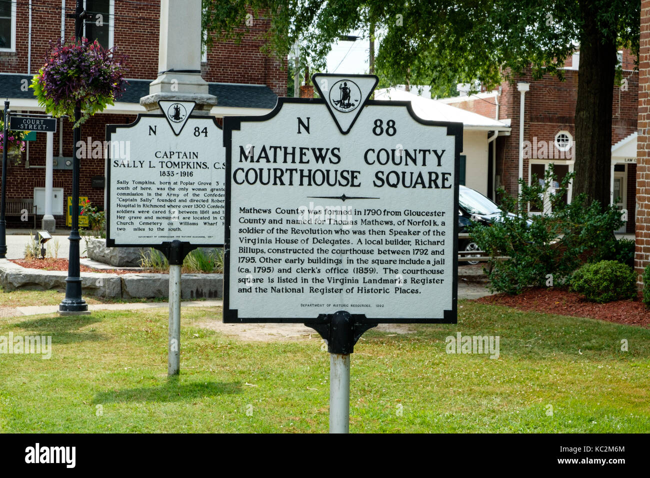 Mathews County Courthouse, Courthouse Square, Mathews, Virginia Stock ...