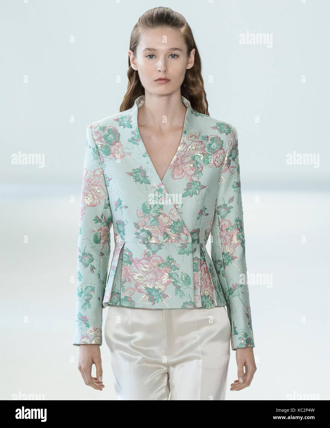 Alexxia hipchen hi-res stock photography and images - Alamy