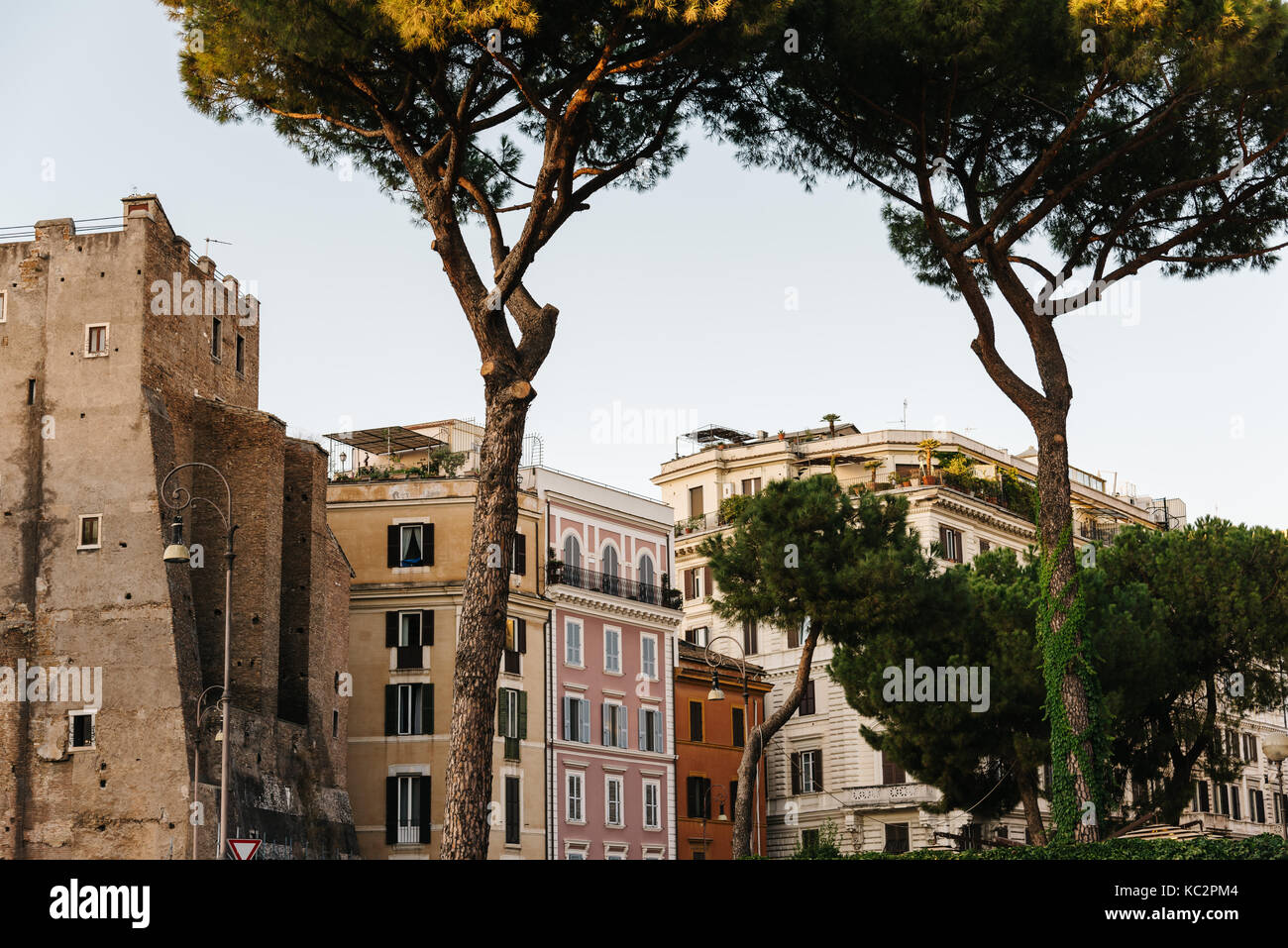 Old buildings in historical hi-res stock photography and images - Alamy