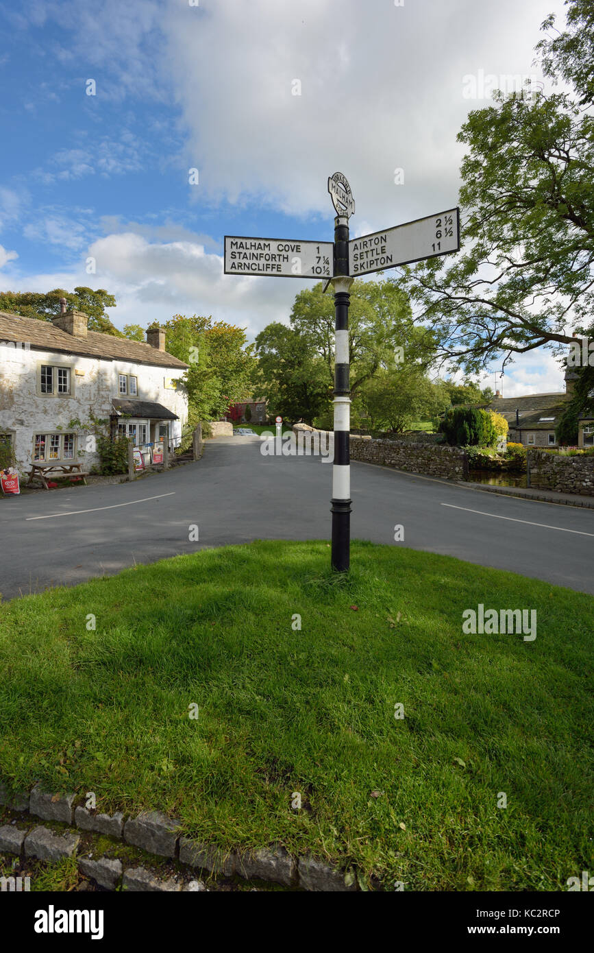 The village of Malham, Yorkshire Dales National park Stock Photo - Alamy