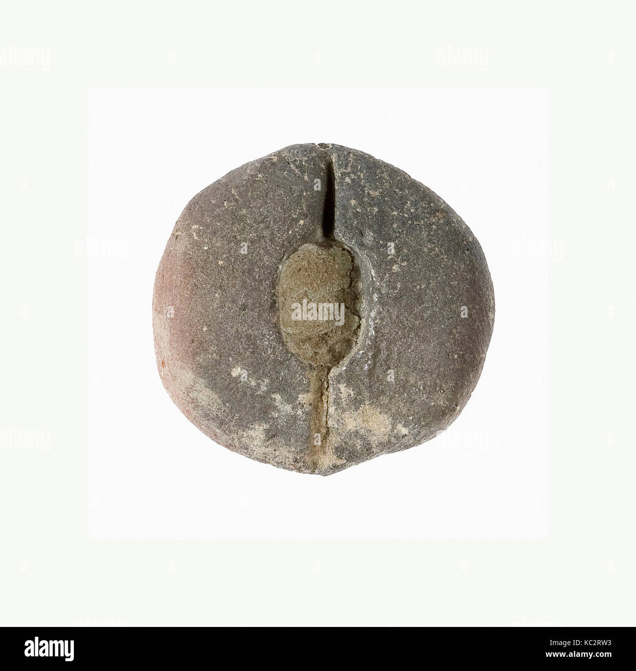 Small ovoid beads hi-res stock photography and images - Alamy