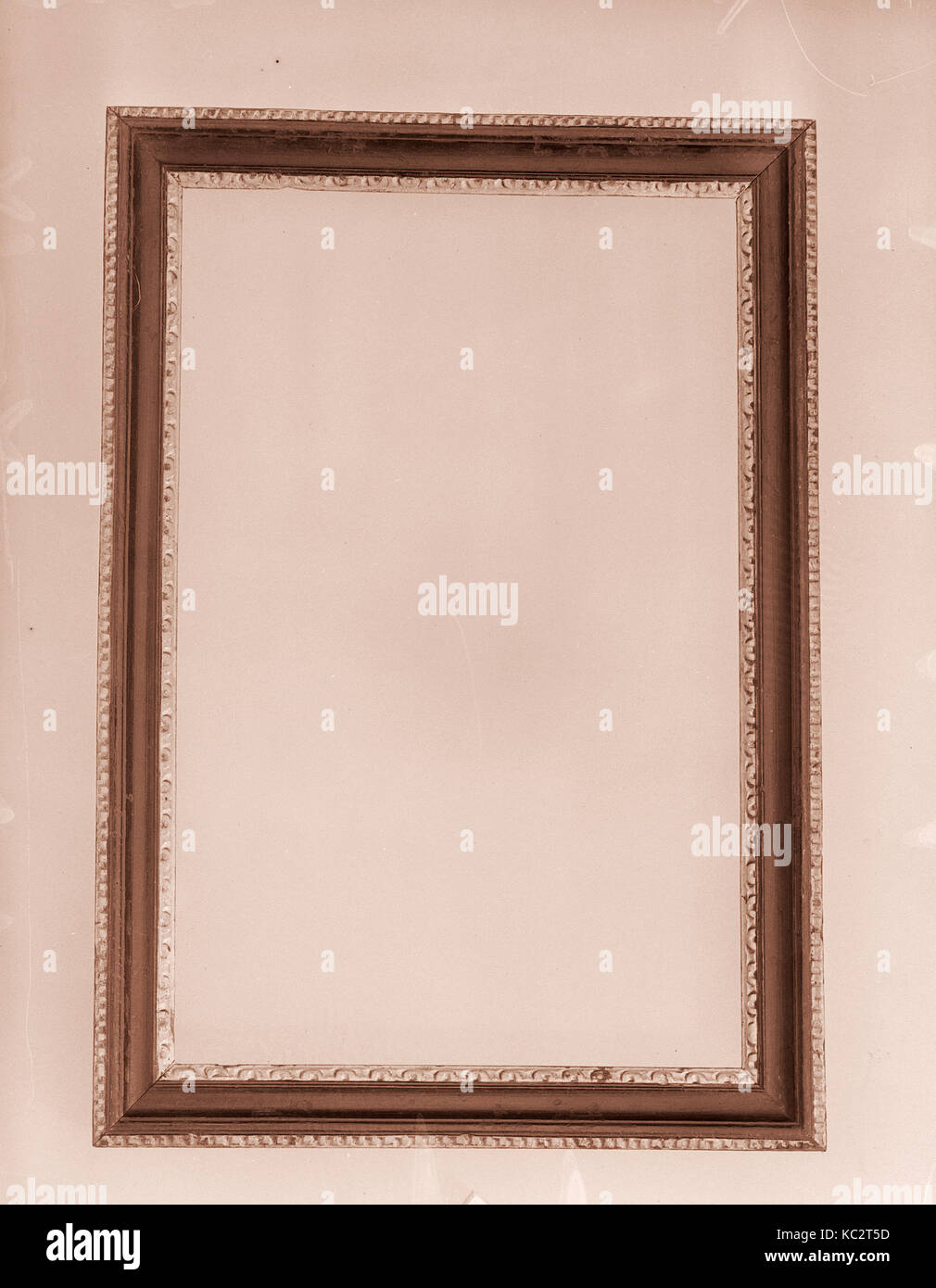 Frame, 1700–1800, Wood, 16 3/8 x 11 1/2 in. (41.6 x 29.2 cm), Frames ...