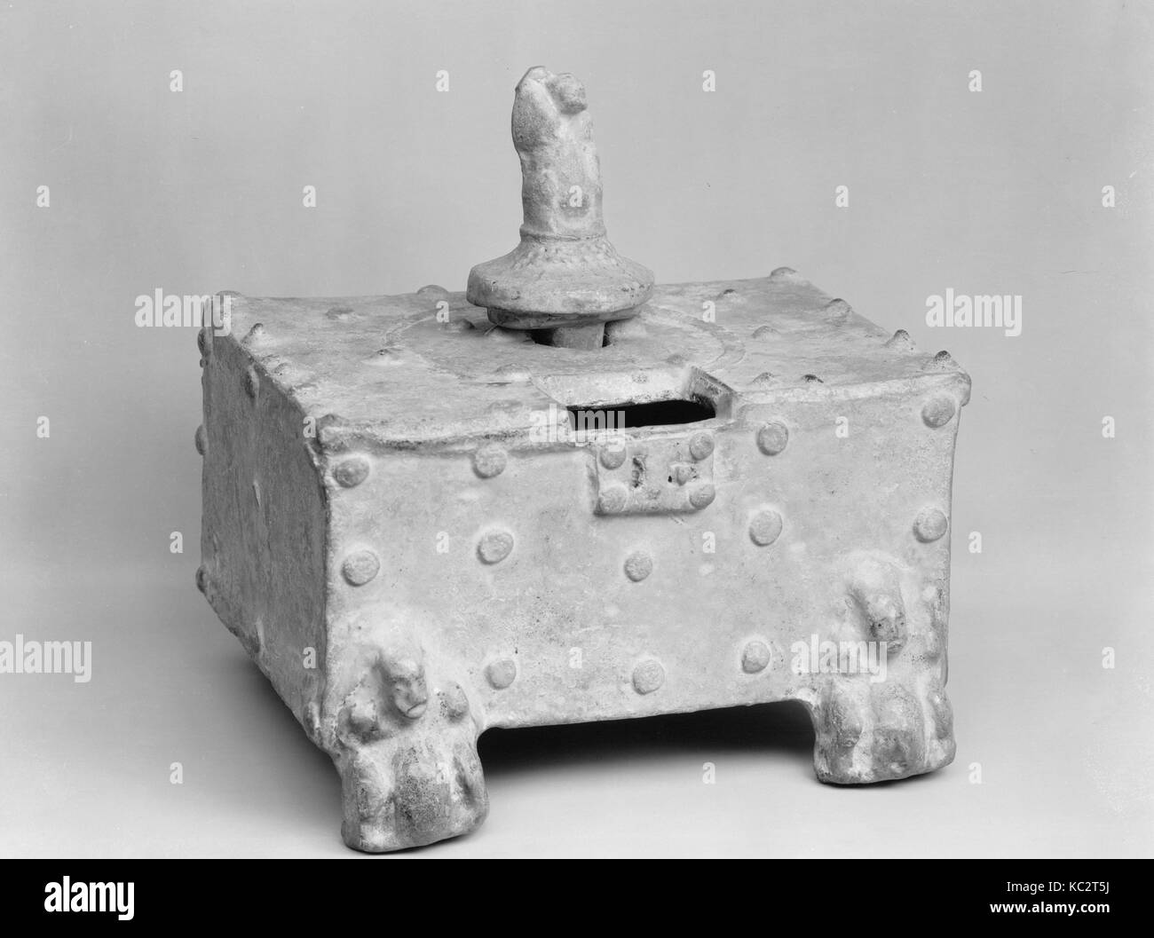 Alms box, Han dynasty (206 B.C.–A.D. 220), China, Stoneware, H. 5 5/8 ...