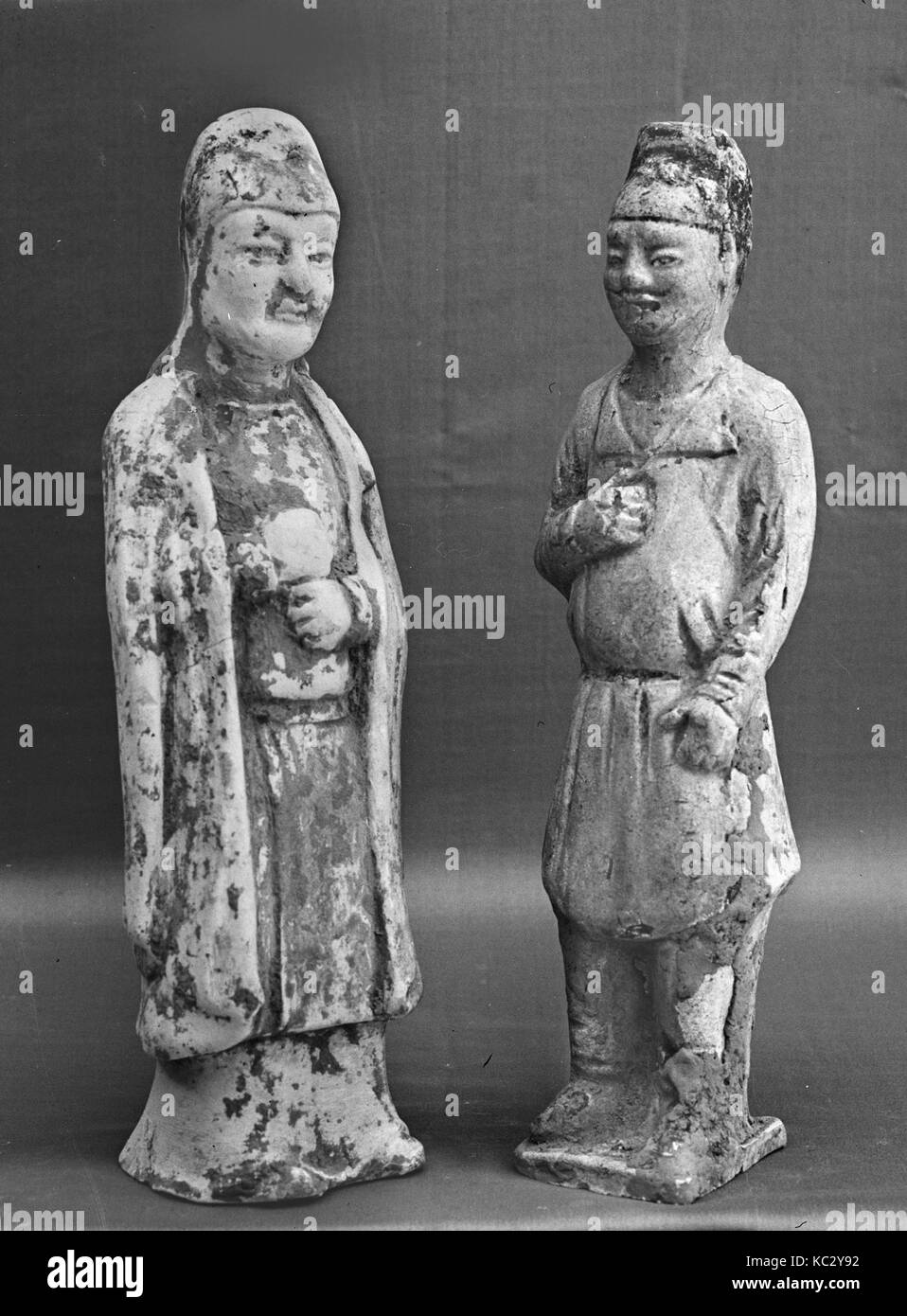 Figure of a Man, Tang dynasty (618–907), China, Earthenware, H. 10 1/4 ...