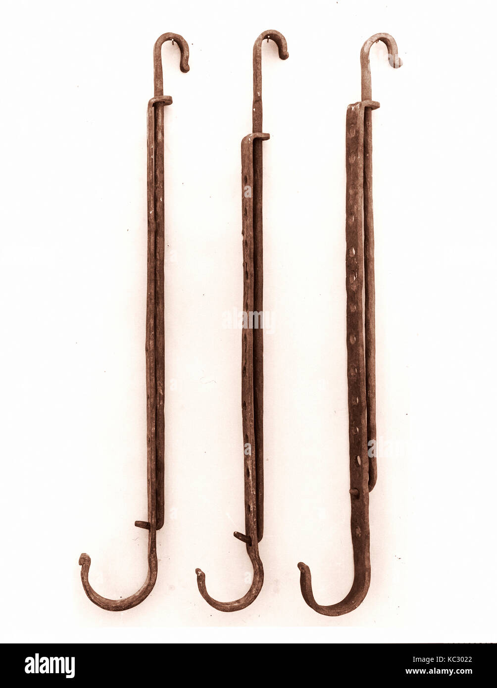 Trammel, 18th century, Iron, H. 40 in. (101.6 cm), Metal, The trammel ...