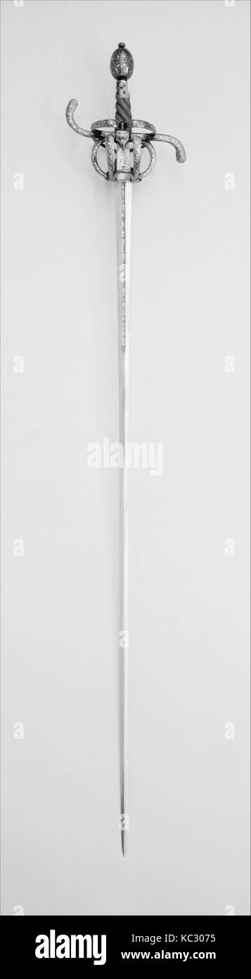 Rapiers hi-res stock photography and images - Alamy