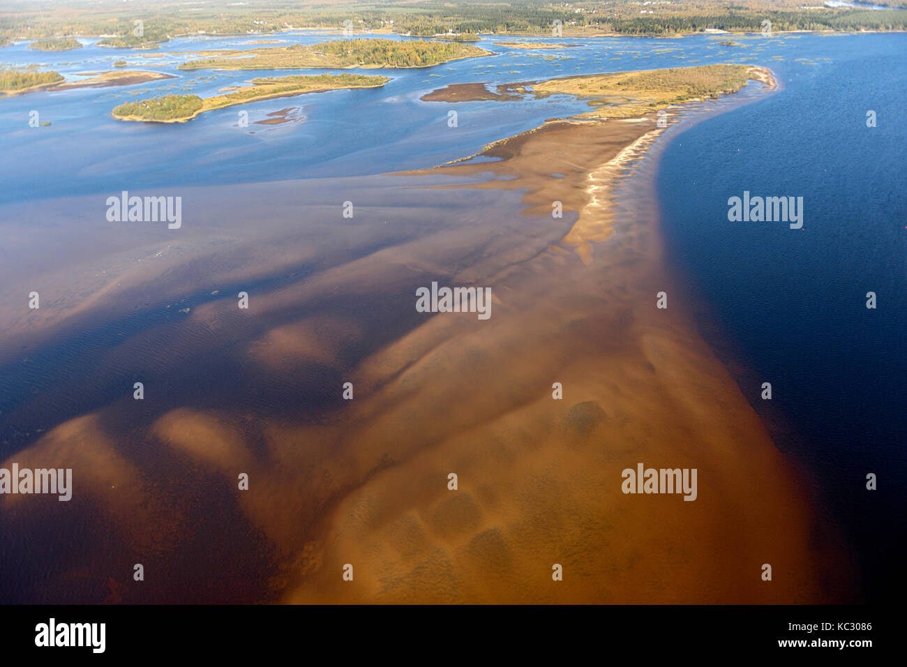 River sand bars hi-res stock photography and images - Alamy