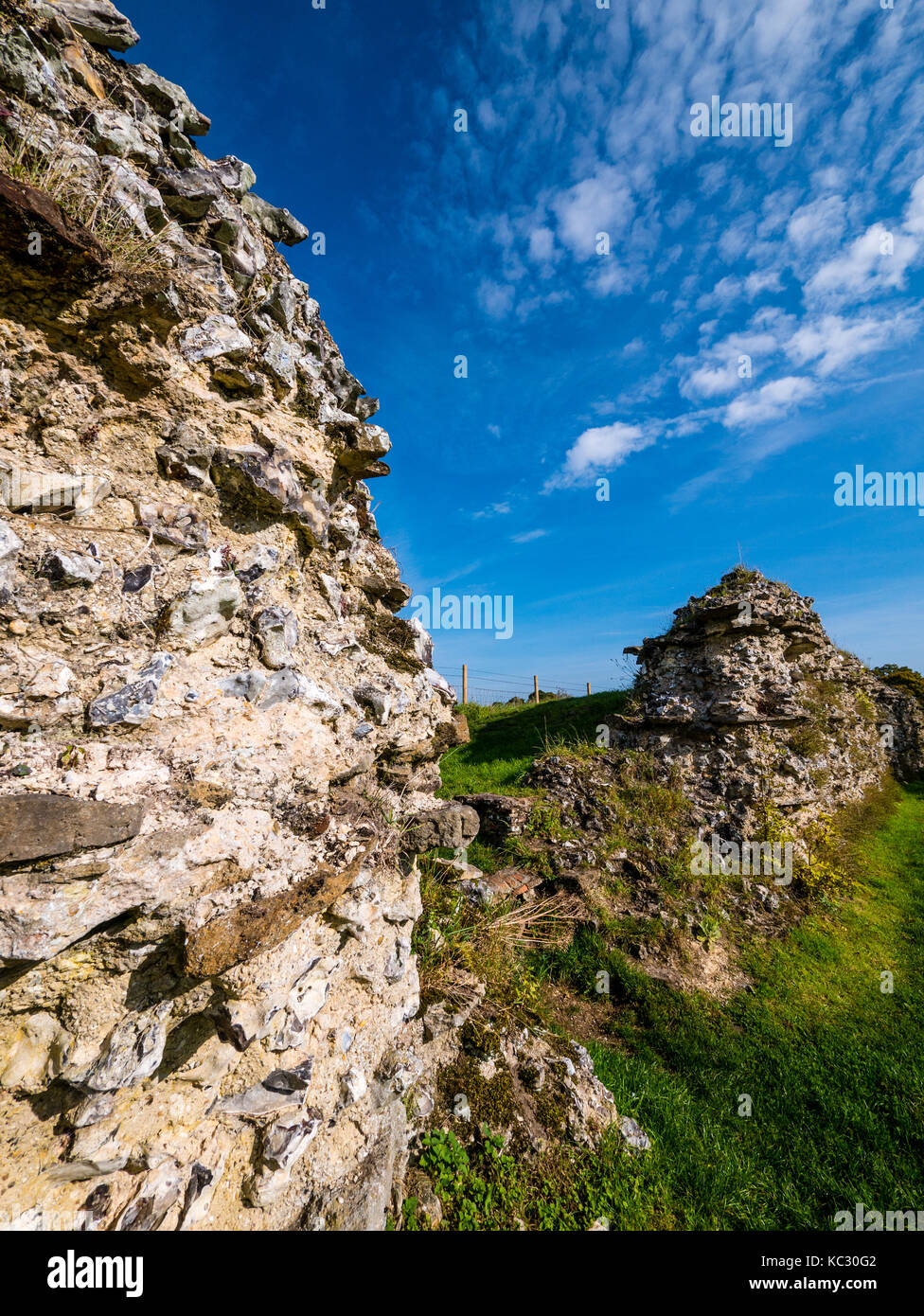 Silchester Roman Town Walls, Silchester, Hampshire, England Stock Photo ...