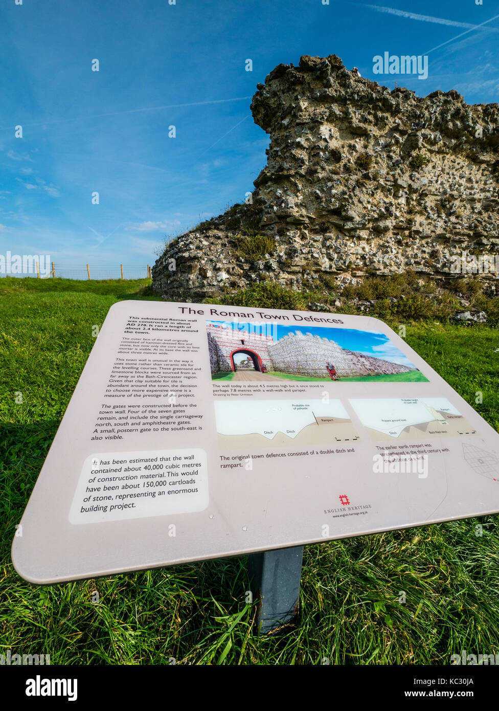 Silchester Roman Town Walls, Silchester, Hampshire, England Stock Photo ...