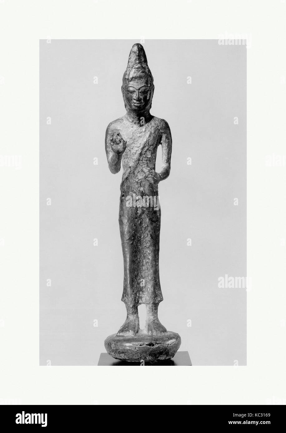 Standing Avalokiteshvara (the Bodhisattva of Infinite Compassion), 8th ...
