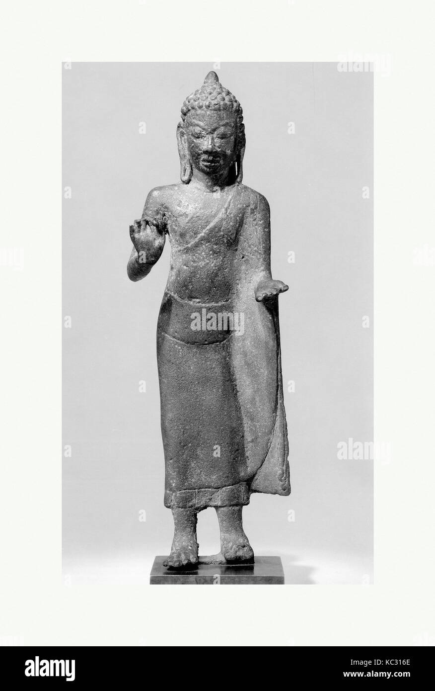 Dvaravati hi-res stock photography and images - Alamy