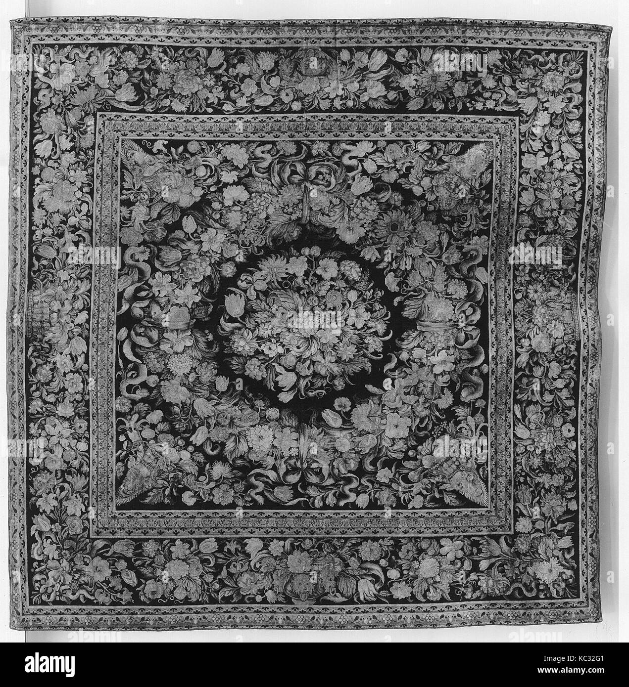 Carpet, late 17th century, French, Paris, Wool, L. 103 1/4 x W. 101 3/4 ...