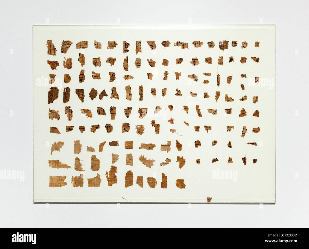 Scribe egypt papyrus new kingdom hi-res stock photography and images ...
