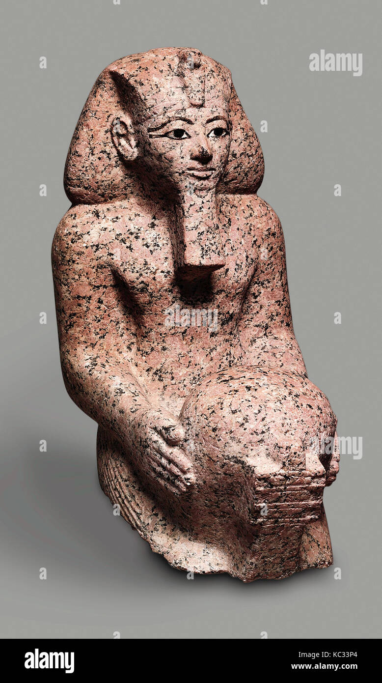 Hatshepsut Kneeling