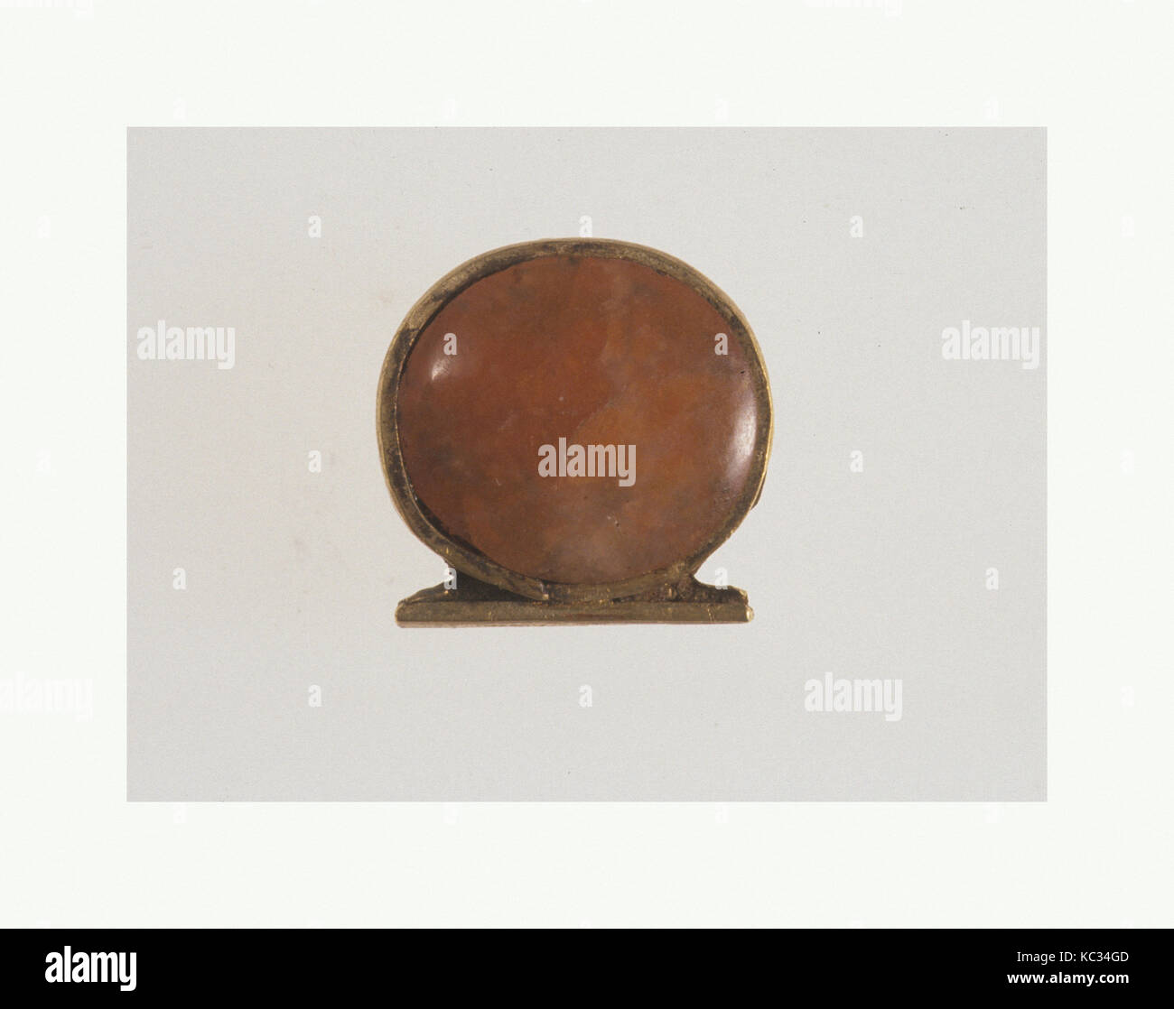 Shen amulet hi-res stock photography and images - Alamy